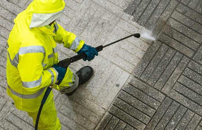 Edinburgh professional render & harling cleaning services - blast cleaning